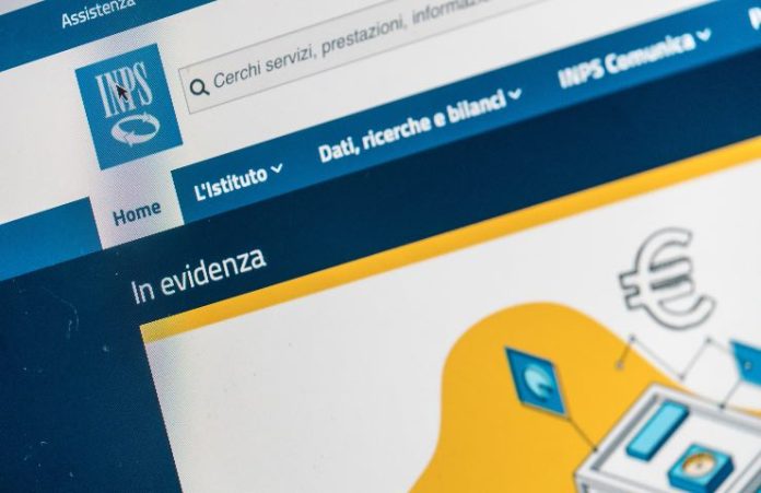 App Io, scaricala se vuoi parlare con l'INPS: fai subito